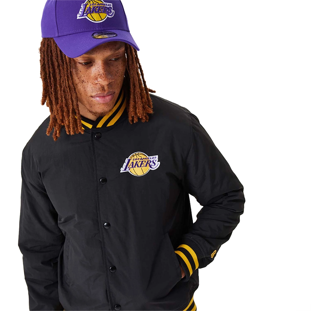 New Era - New Era Los Angeles Lakers NBA Script Bomber Jacket 'Black' - NBA