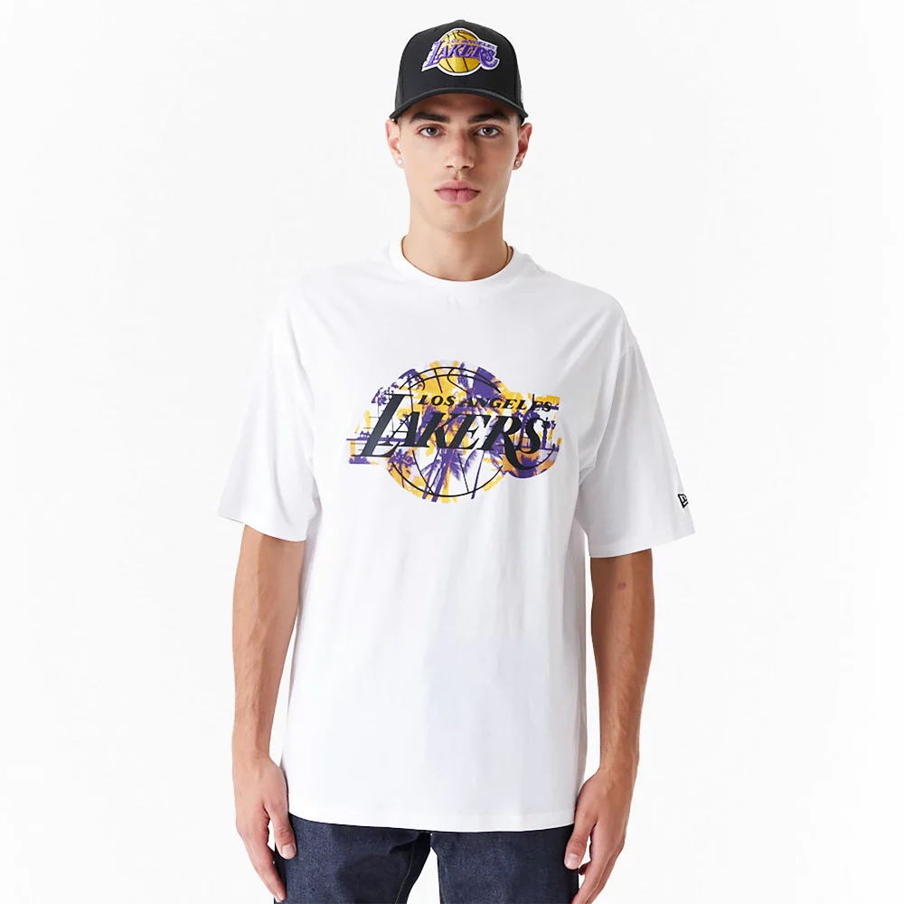 New Era - New Era Los Angeles Lakers NBA Large Infill Oversized T-Shirt ...