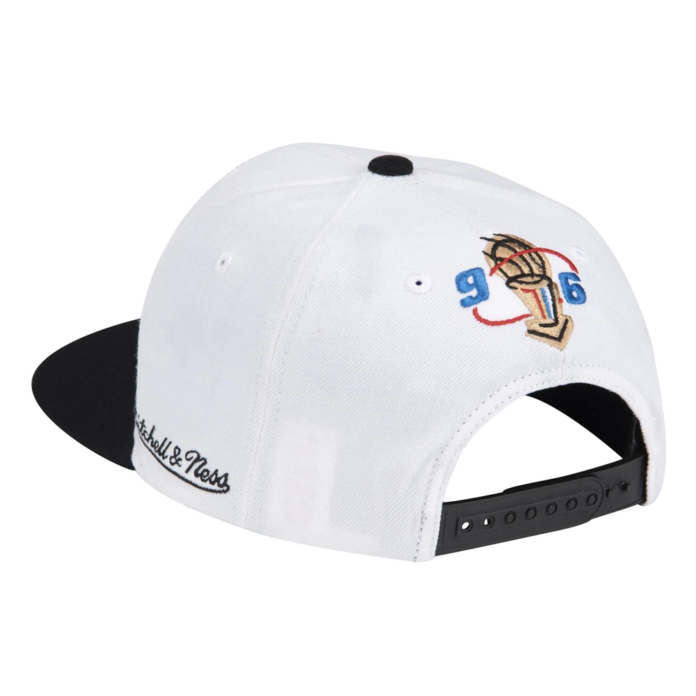 Mitchell & Ness - NBA 96 CHAMPIONS WAVE 2T SNAPBACK HWC CHICAGO BULLS ...